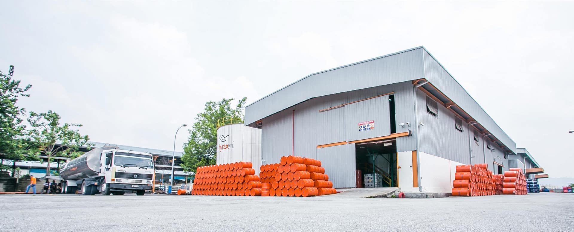 Market - Hyrax Oil - We Are The Lubricants Experts